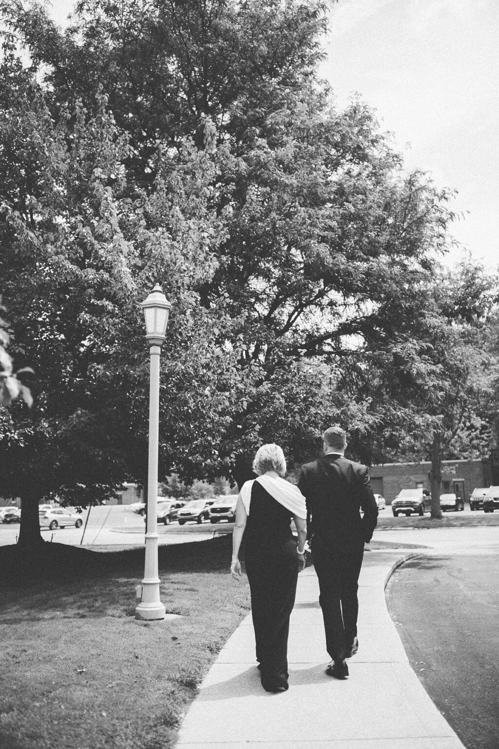 Sun Valley Ohio Wedding, Chagrin Falls, Ohio | Caitlin & Conor - Ohio ...